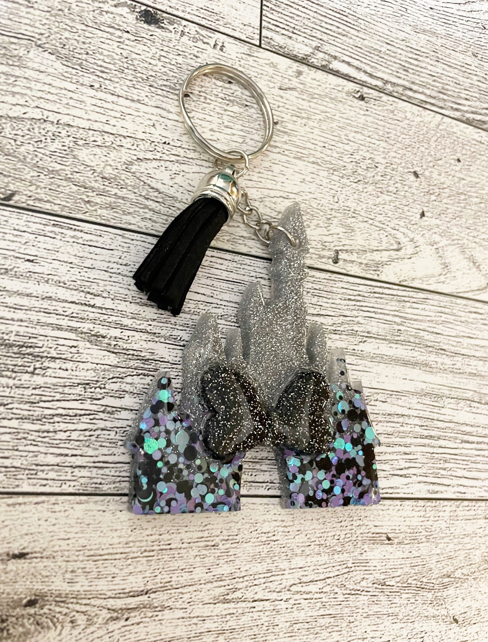 Disney Castle Keychain . Magic Kingdom. Princess Cinderella . Disney ...