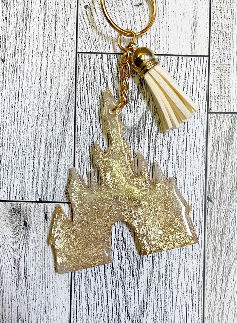 Disney Castle Keychain. Disney Princess Cinderella. Disney Family ...