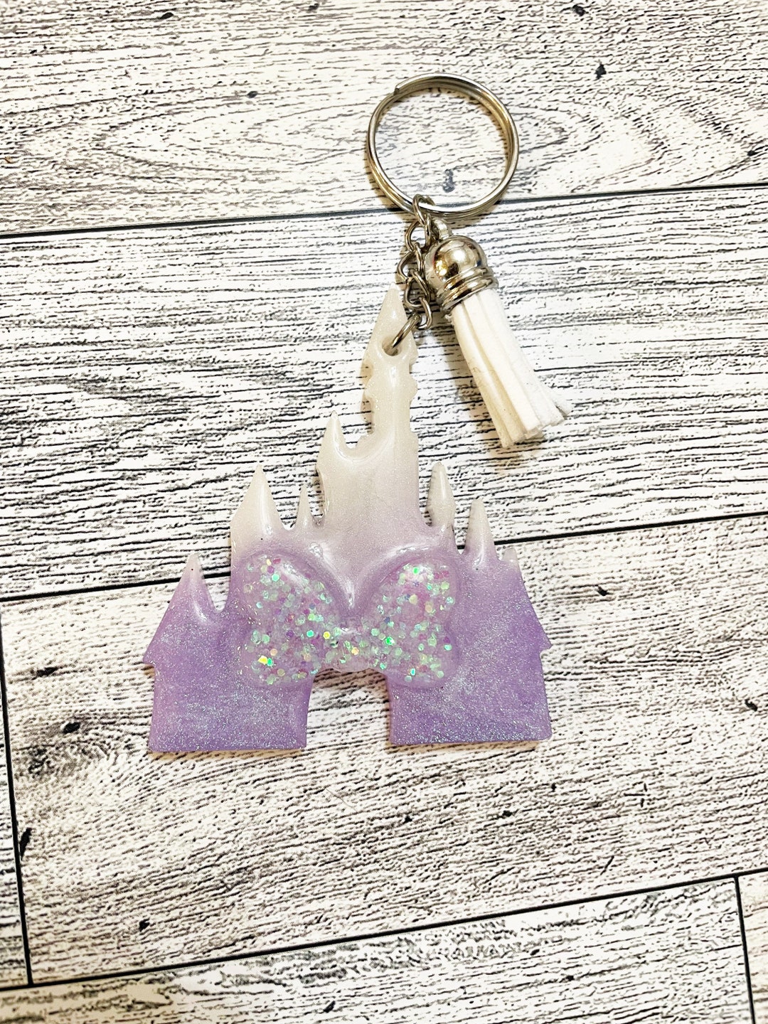 Disney Castle Keychain Minnie Mouse Bow. Cinderella. Disney Family ...