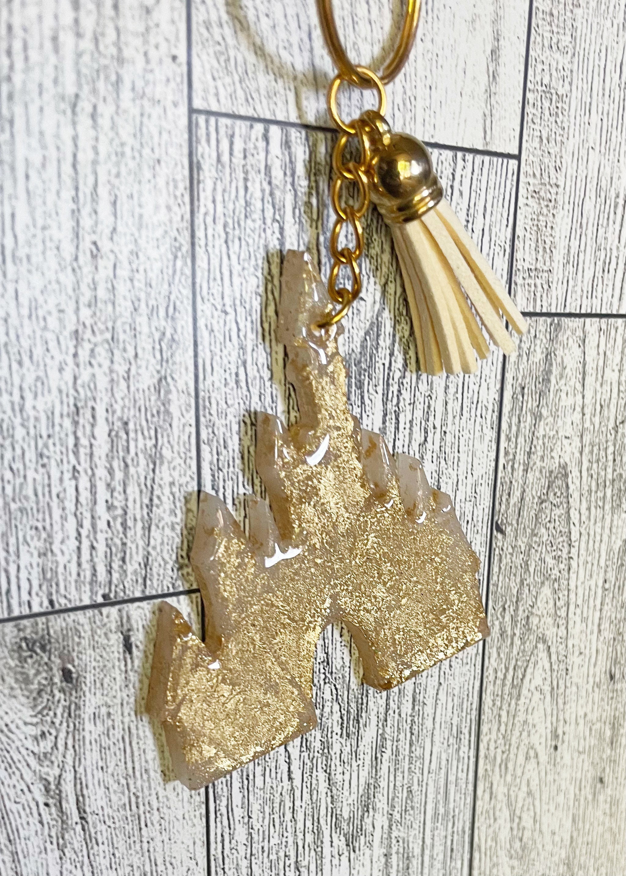 Disney Castle Keychain. Disney Princess Cinderella. Disney Family ...