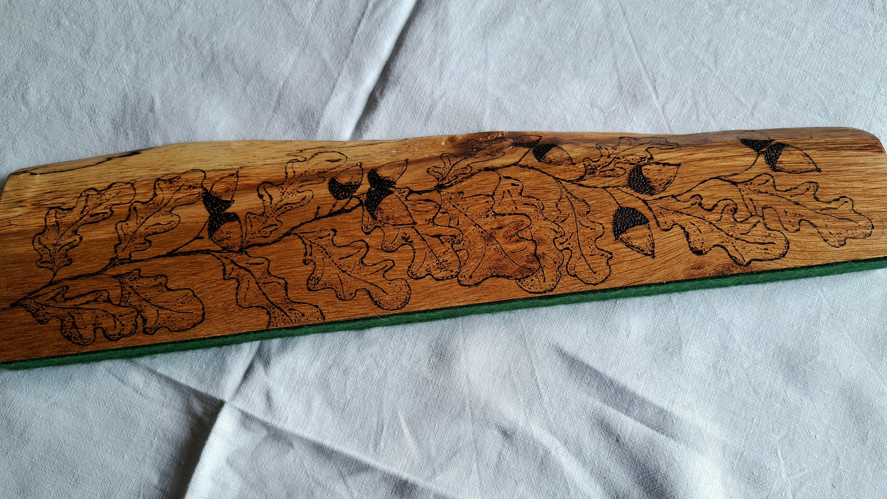 Pyrography on Oak Oak Leaves and Acorns - Etsy