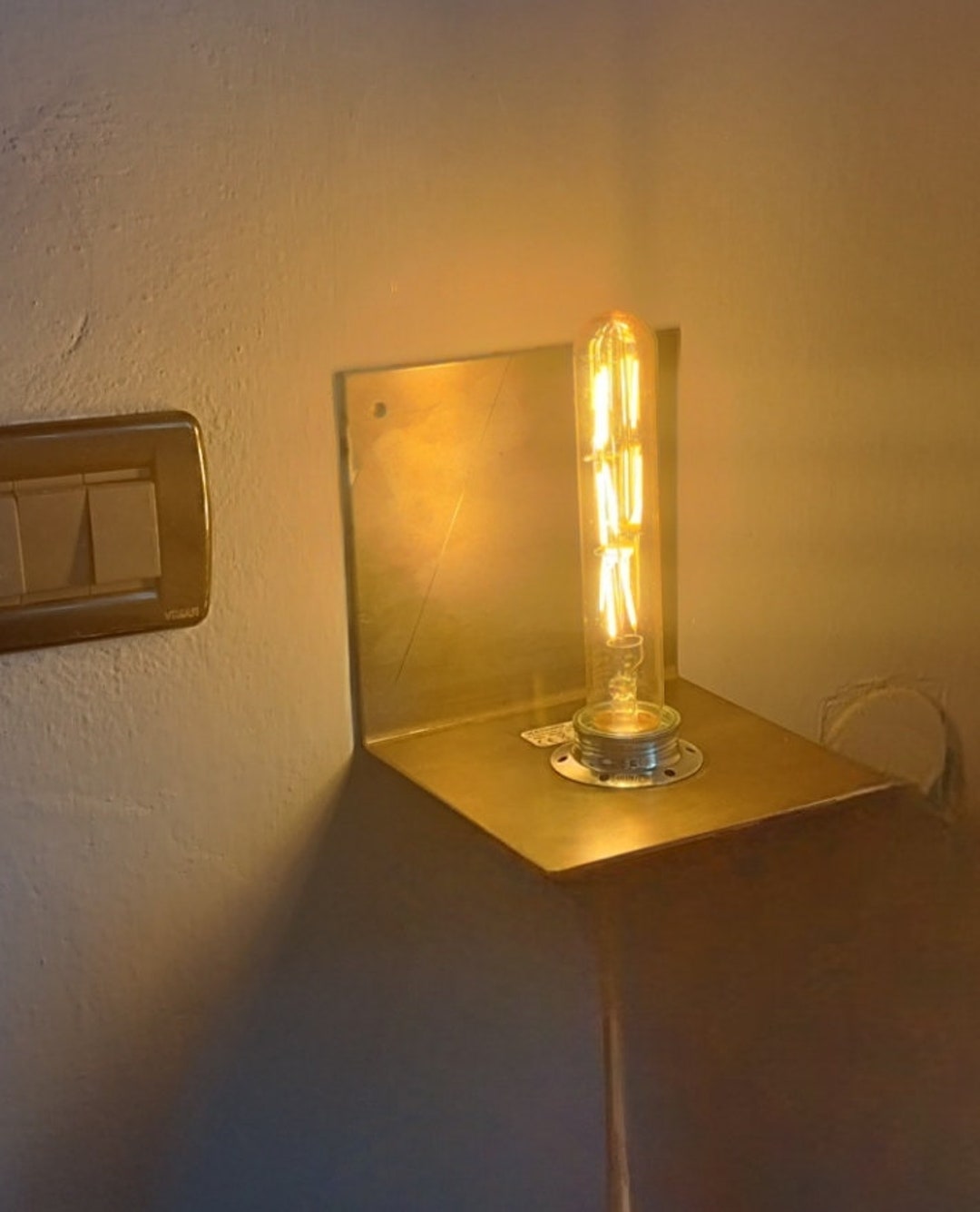 Small Shelf Bedside Lamp. Bedroom Wall Lamp, Metal L-shaped Lamp ...