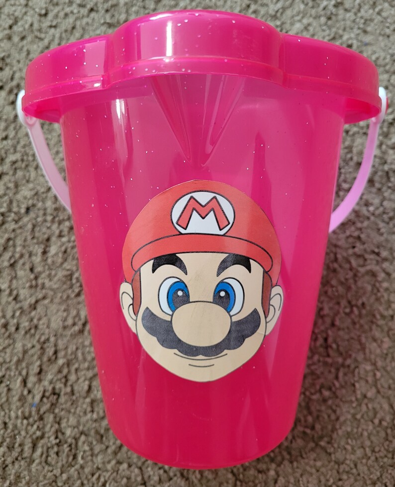 Beach Play Set Mario Bros, Sand Bucket, Shovel, Ball and Water Gun by ...