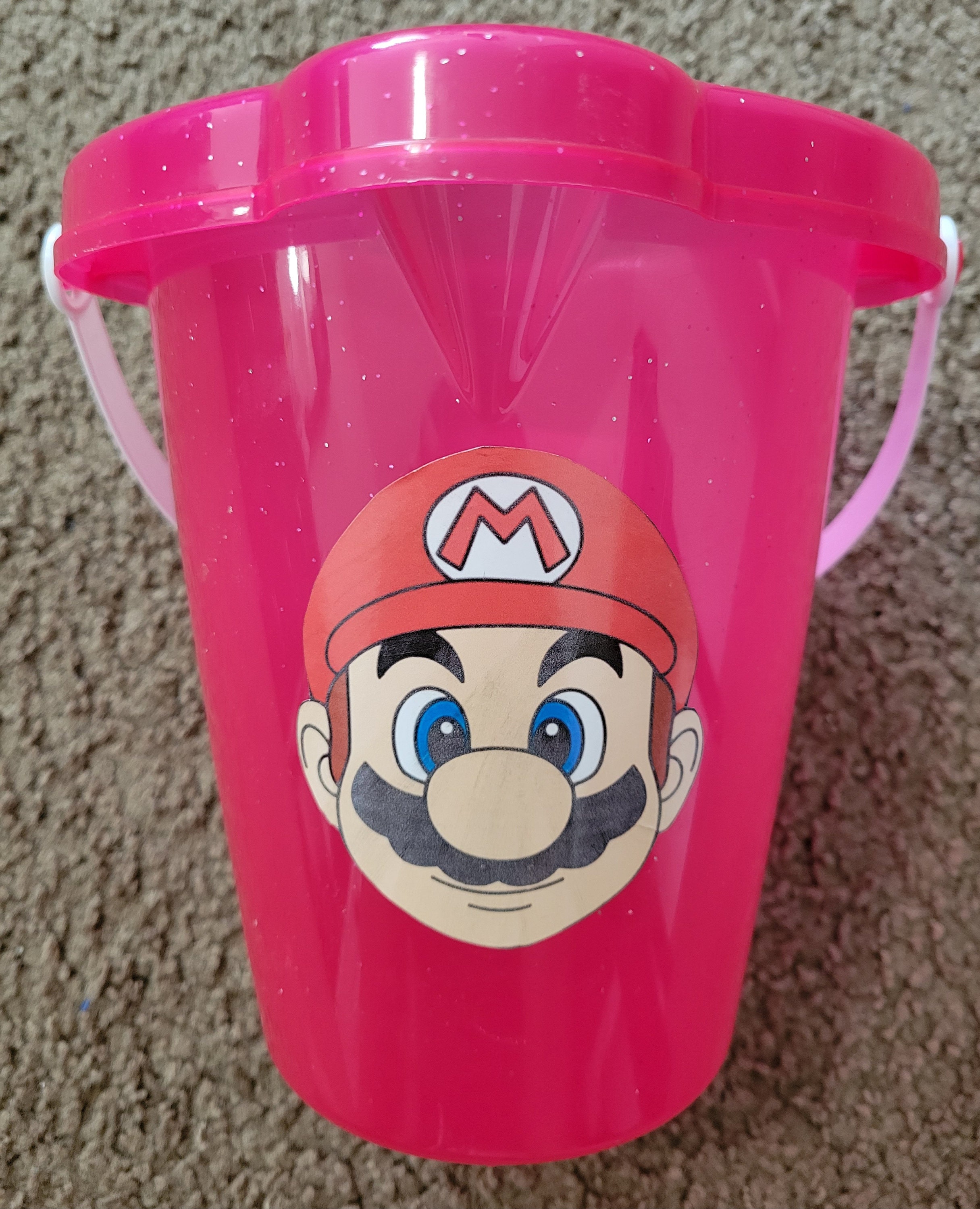 Beach Play Set Mario Bros, Sand Bucket, Shovel, Ball and Water Gun by ...