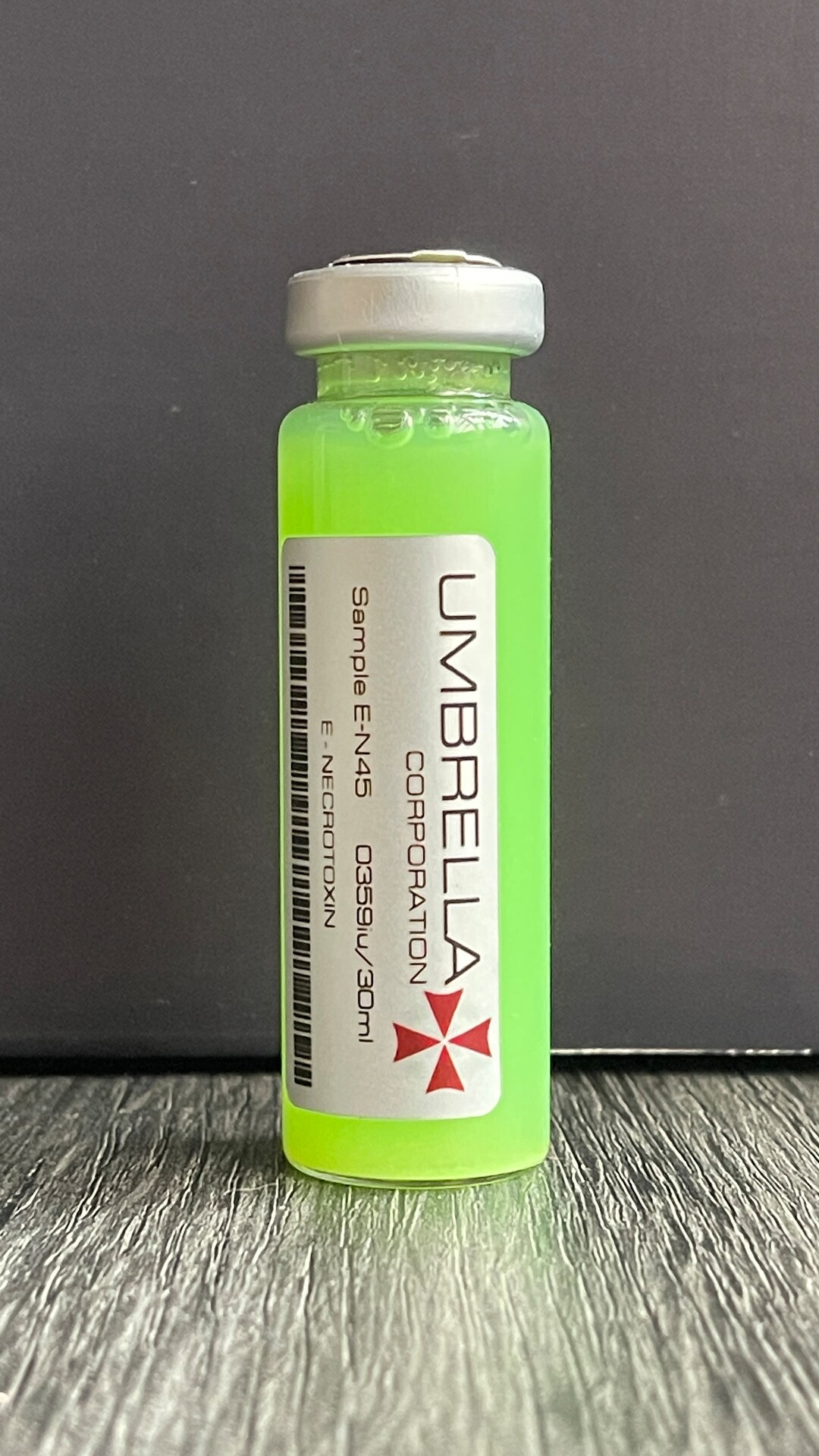 Resident Evil 7 and Necrotoxin Vial Prop - Etsy