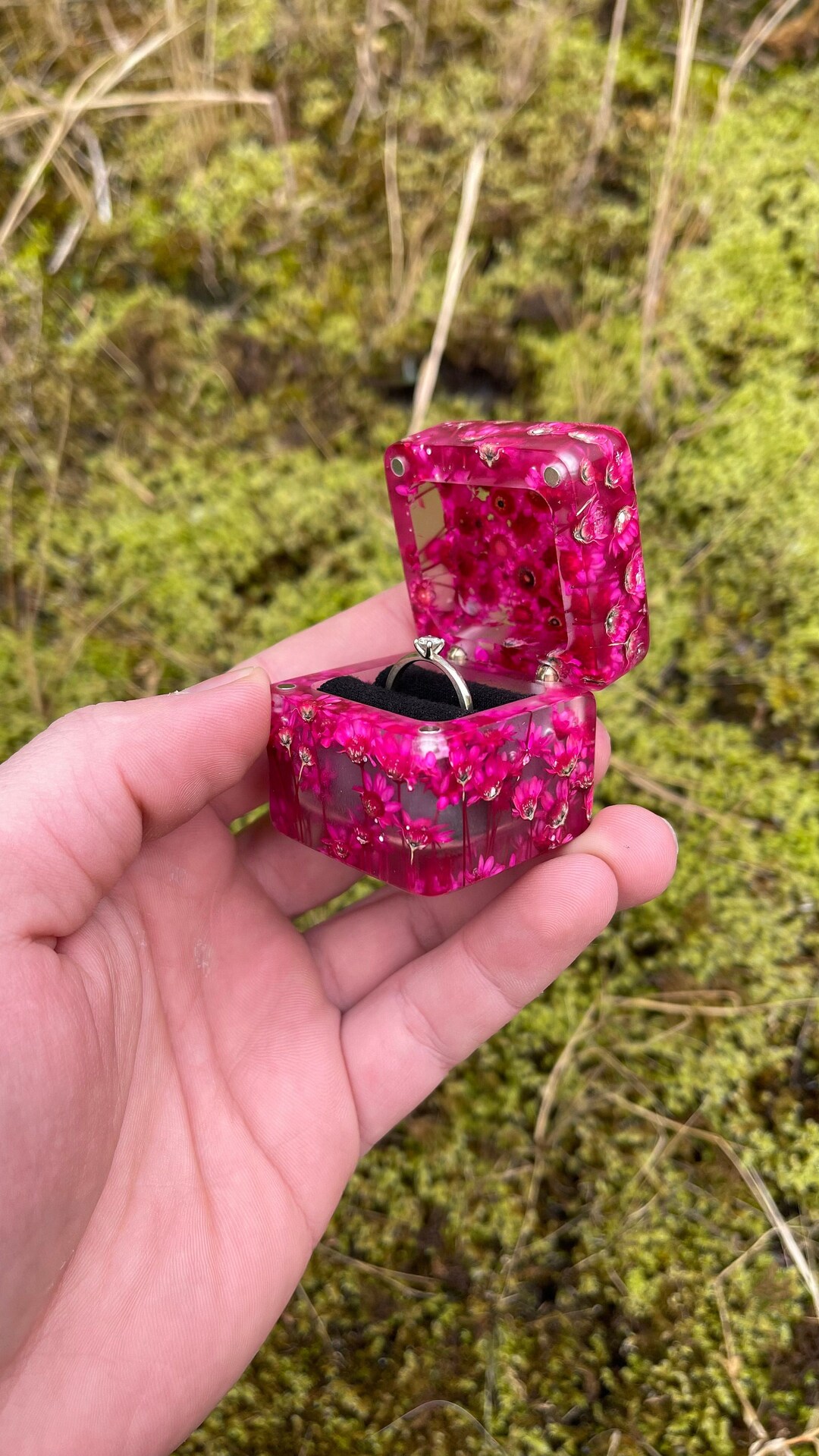 Pretty Rink Floral Ring Box, Engagement Ring Box, Epoxy Bridal Ring Box ...