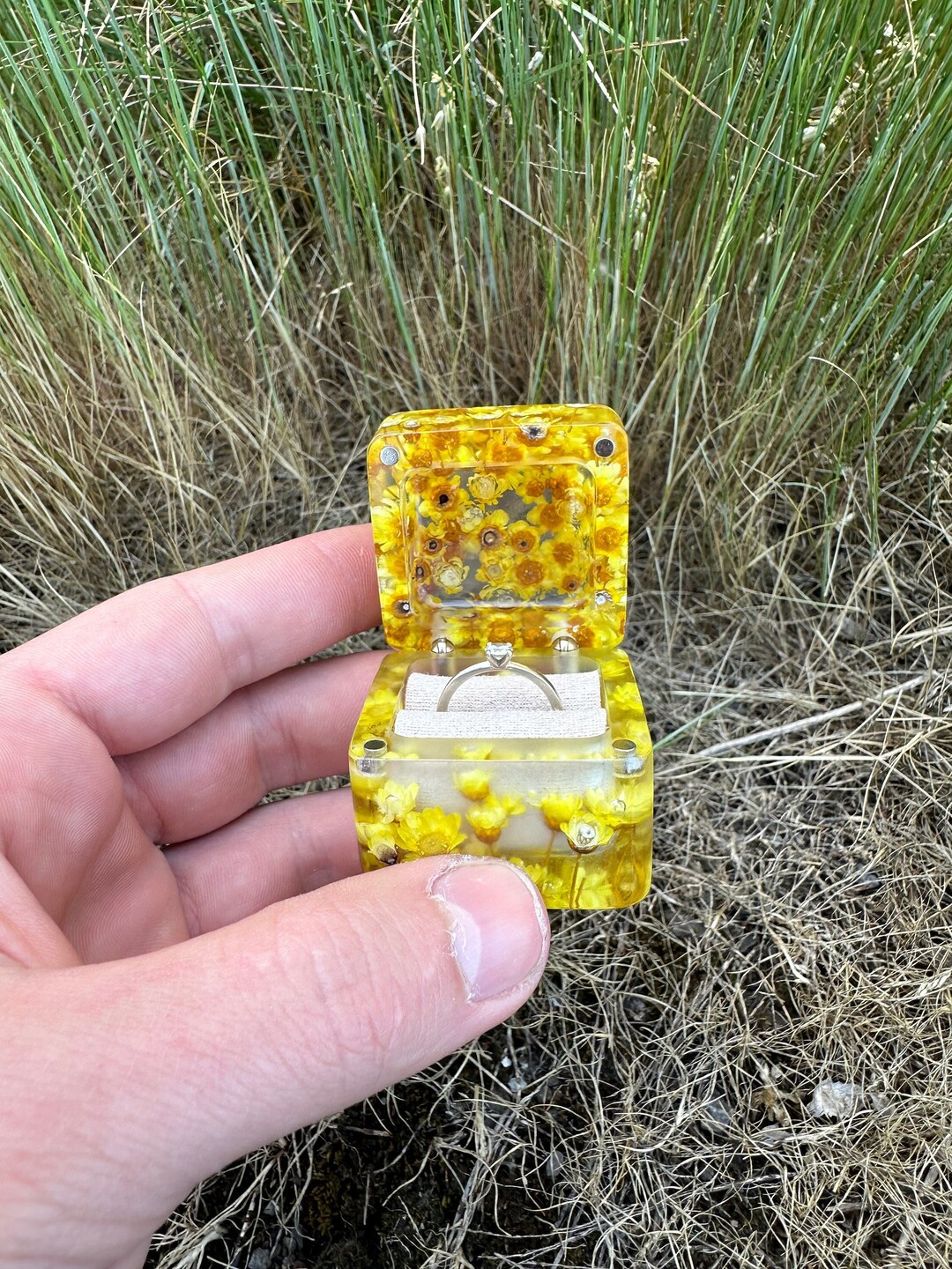 Aesthetic Yellow Ring Box, Cute Engagement Ring Box, Flower Field Ring ...