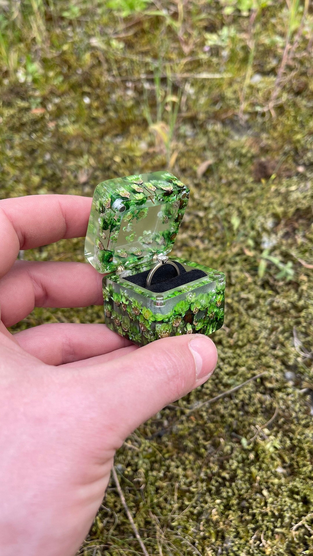 Green Flower Proposal Ring Box, Art Green Epoxy Engagement Ring Box ...