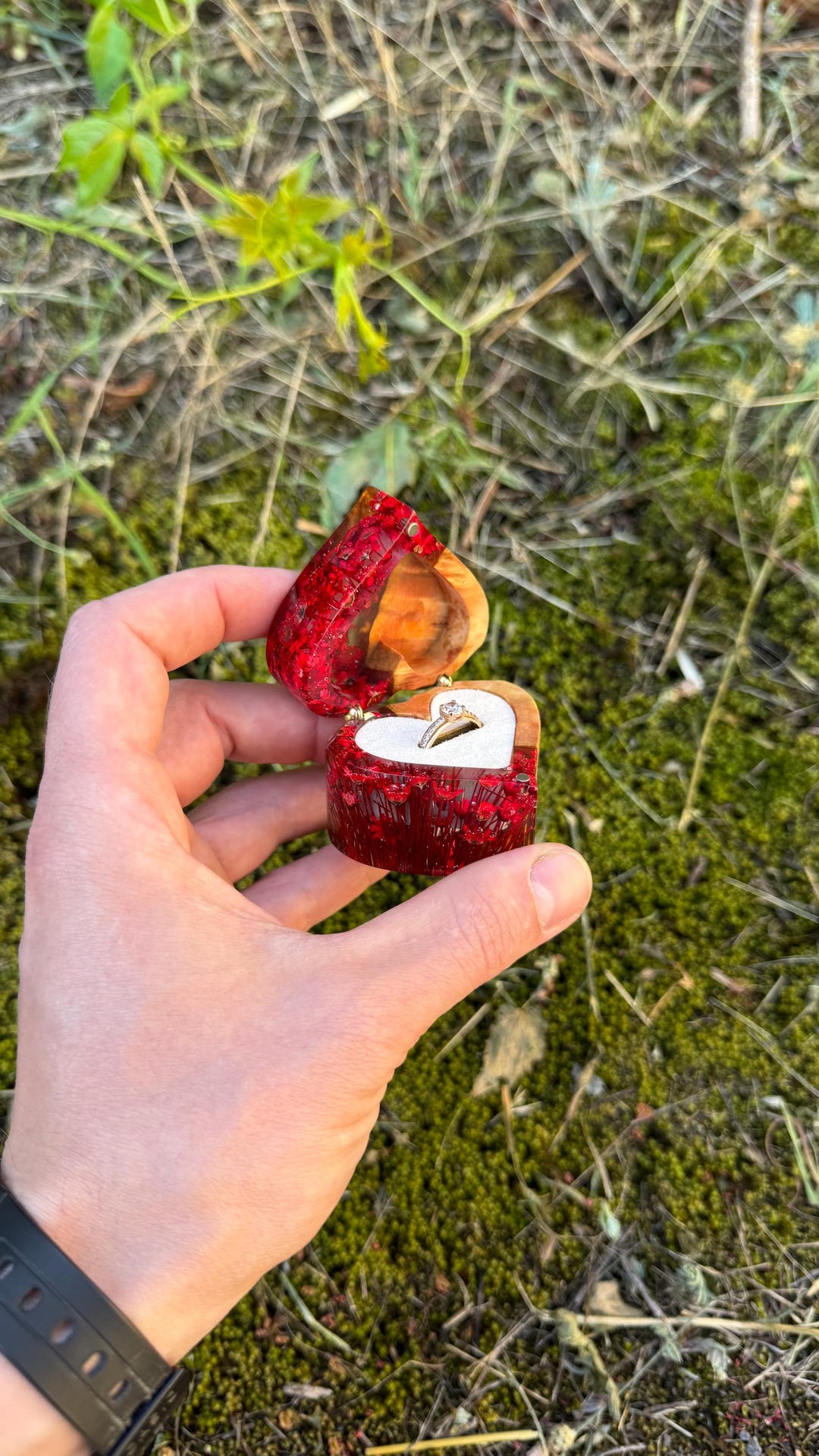 Red Heart Floral Resin Ring Box, Solid Wood Engagement Display ...