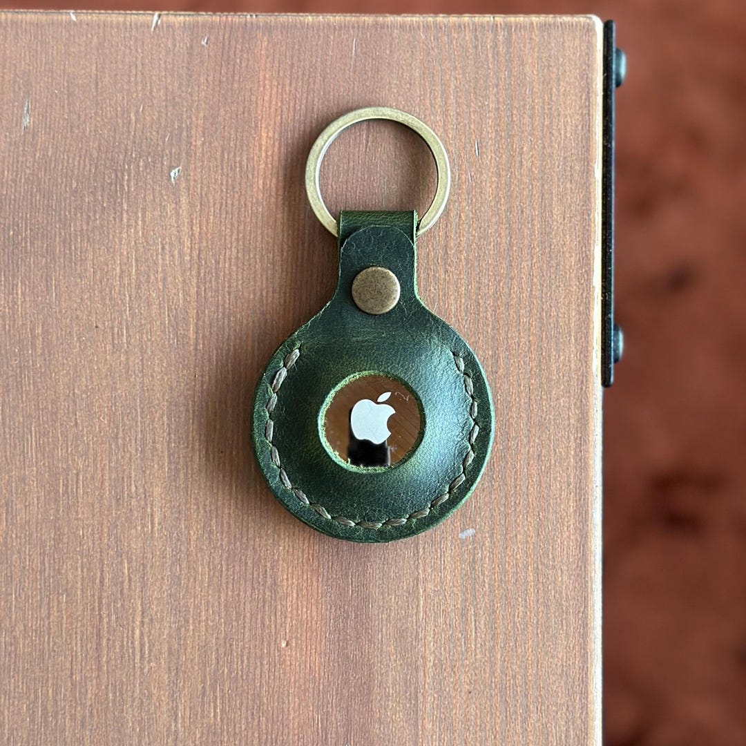 AirTag Leather Keyring / Handmade Leather AirTag Case / Personalized ...