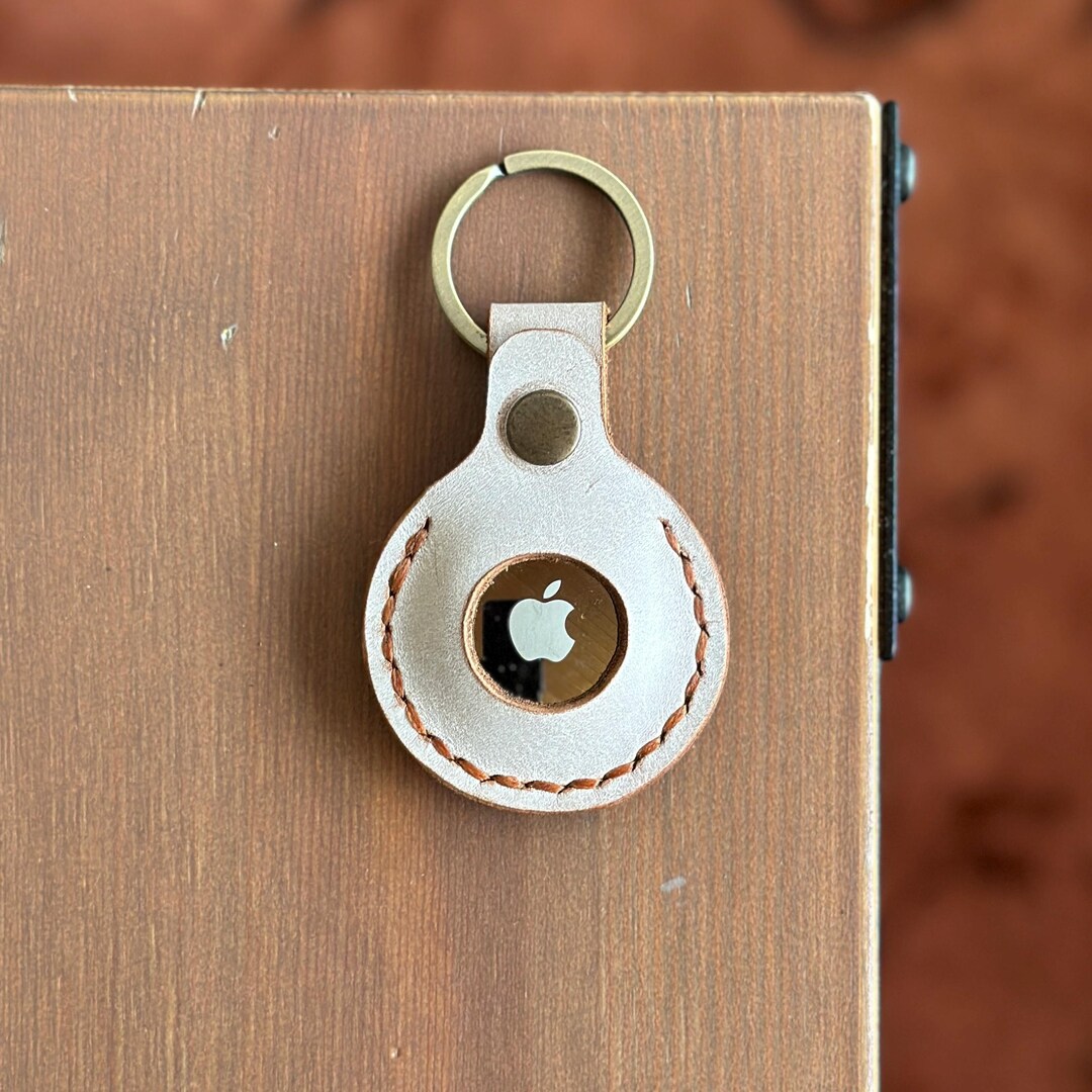 AirTag Leather Keyring / Handmade Leather AirTag Case / Personalized ...