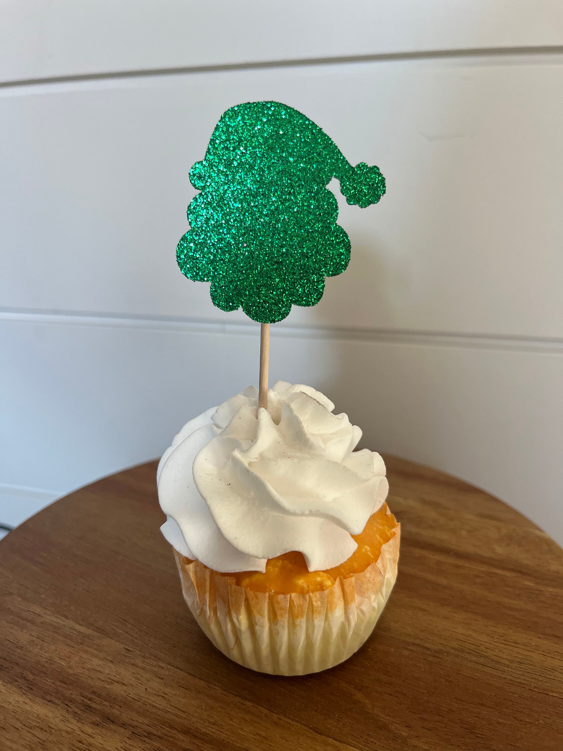Santa Cupcake Topper, Christmas Cupcake Topper, Holiday Cupcake Topper ...