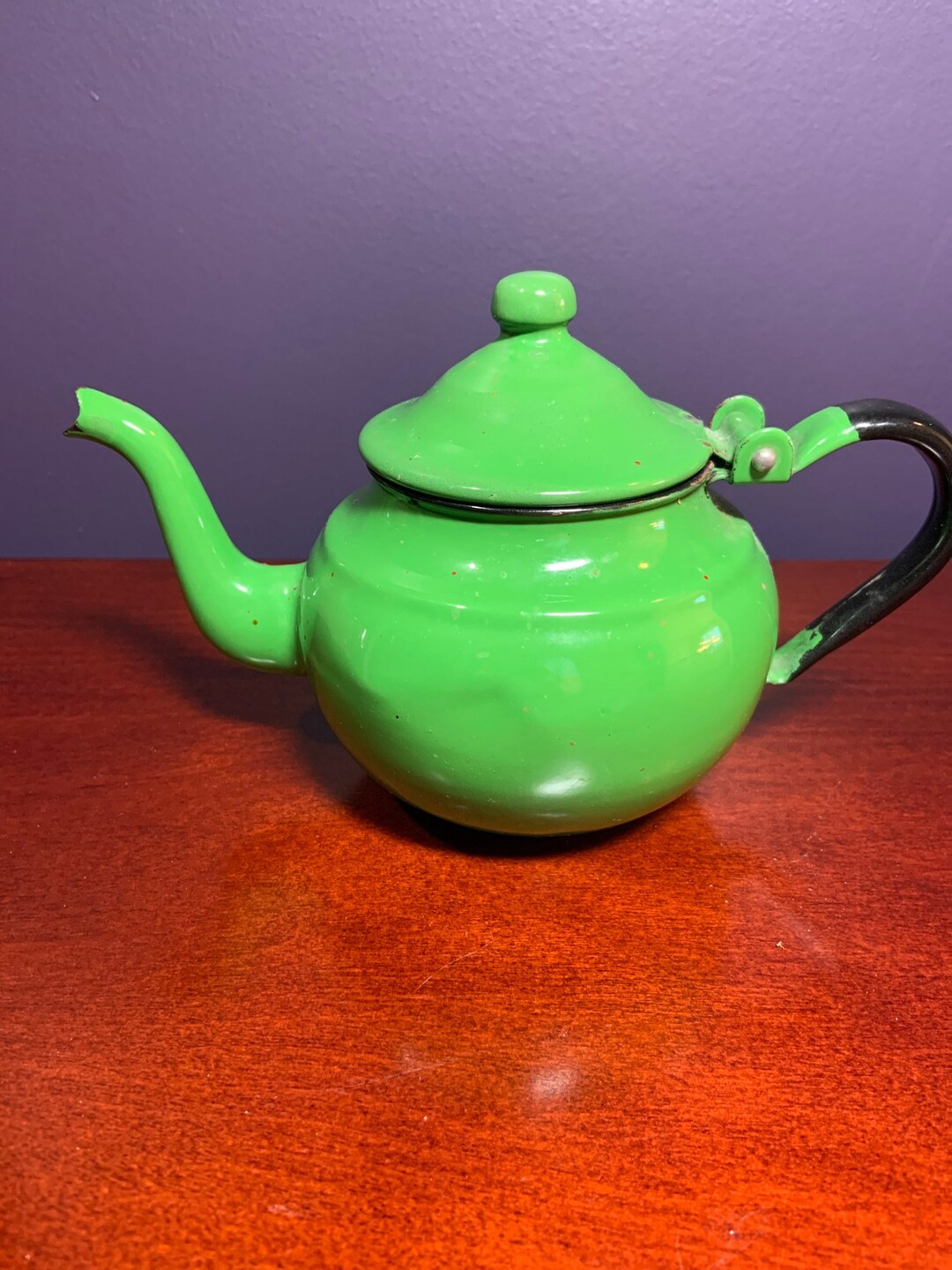 Vintage Small Green Enamelware Tea Pot With Black Handle - Etsy