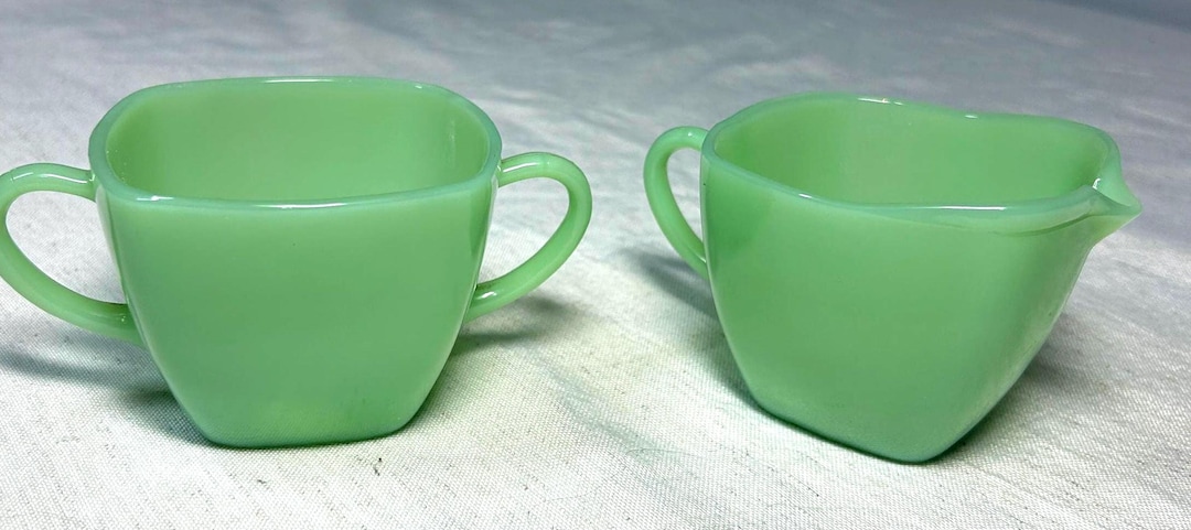 Fire King Jadeite Creamer and Sugar Set - Etsy