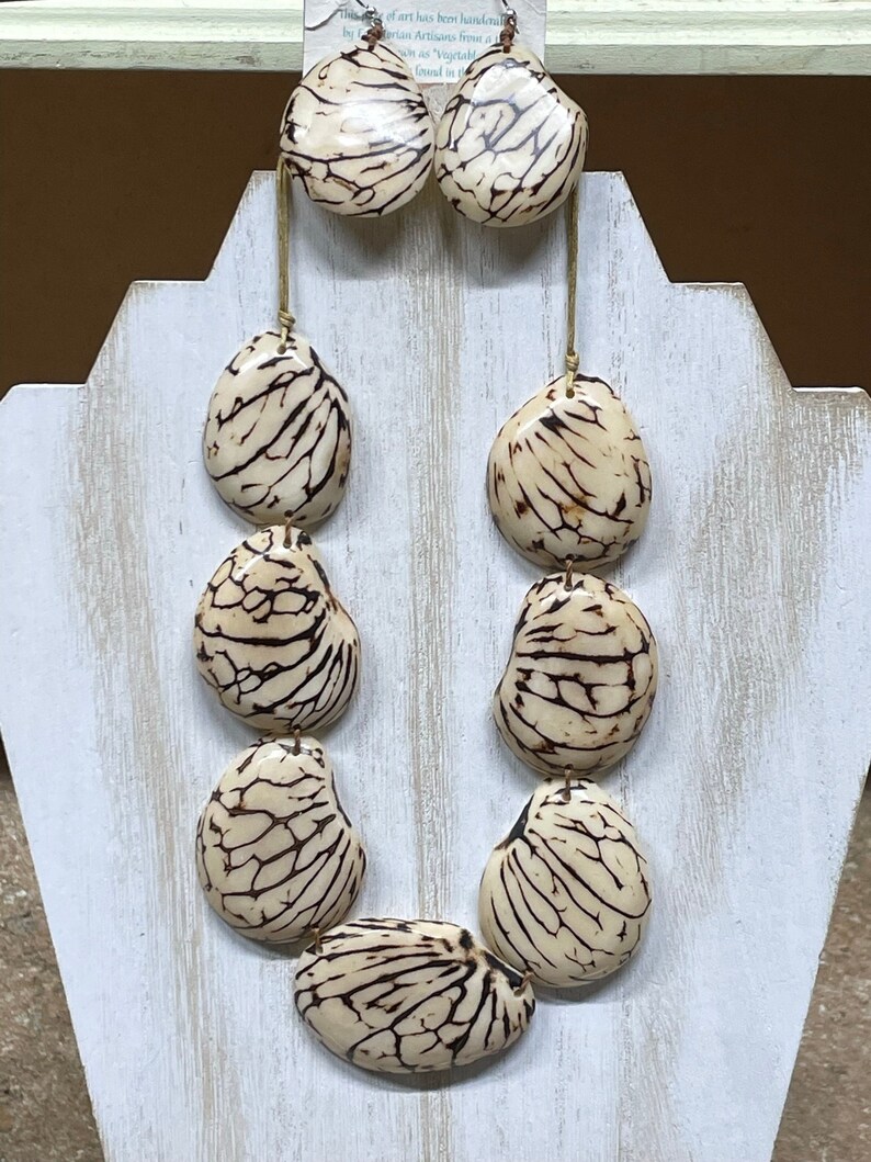 TROPICAL TAGUA NUTS Tan Brown Pattern Chunk Beads Collar Necklace With Matching Earrings Artisan ...