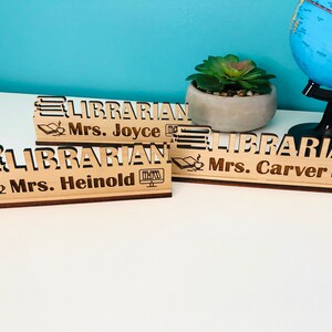 Librarian Name Sign for Desk Stationary for Book Lovers Library Teacher ...