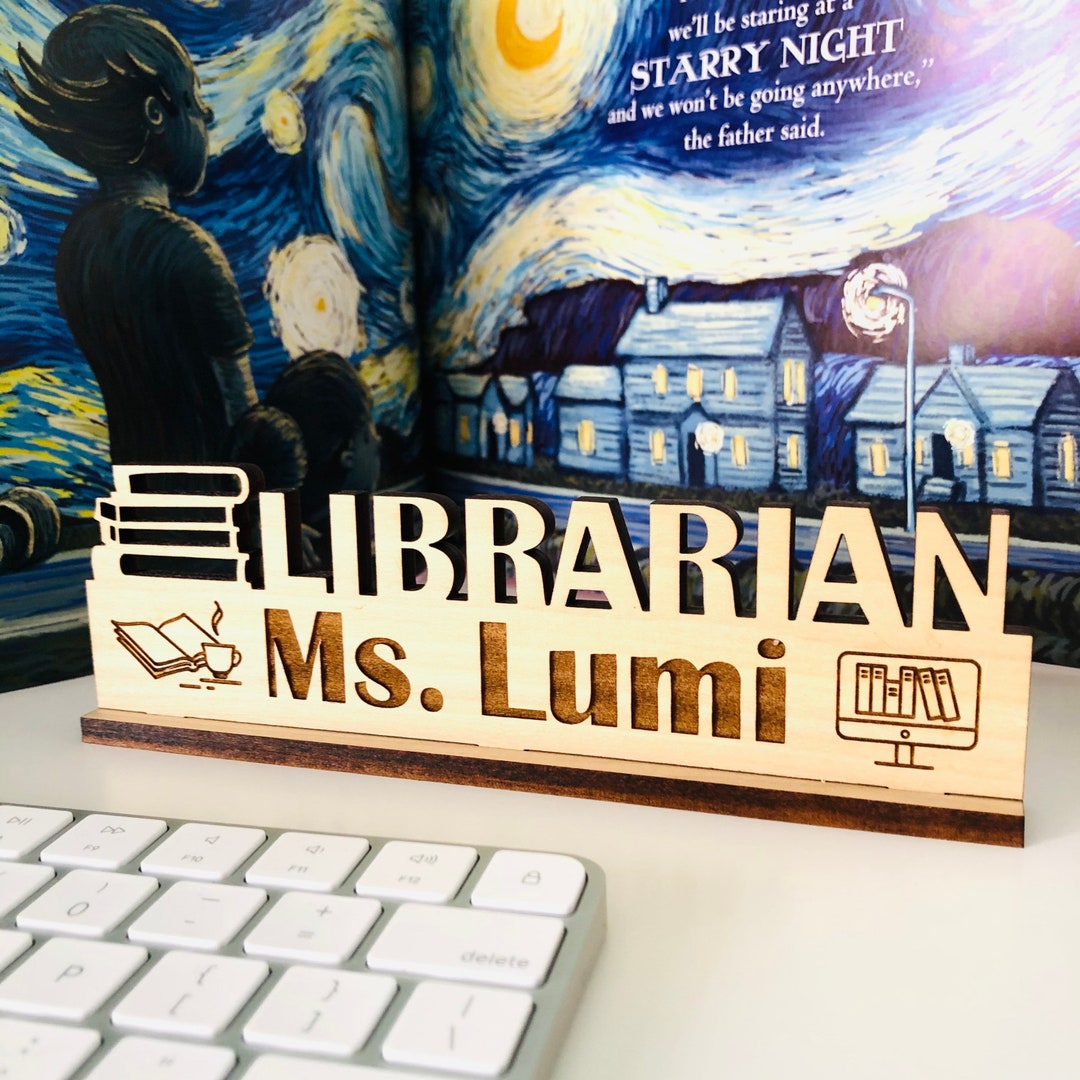 Librarian Desk Plaque for School Library Teacher Gift for Her - Etsy