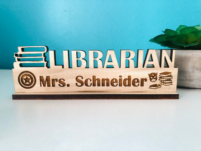 Librarian Name Sign for Desk Stationary for Book Lovers - Etsy