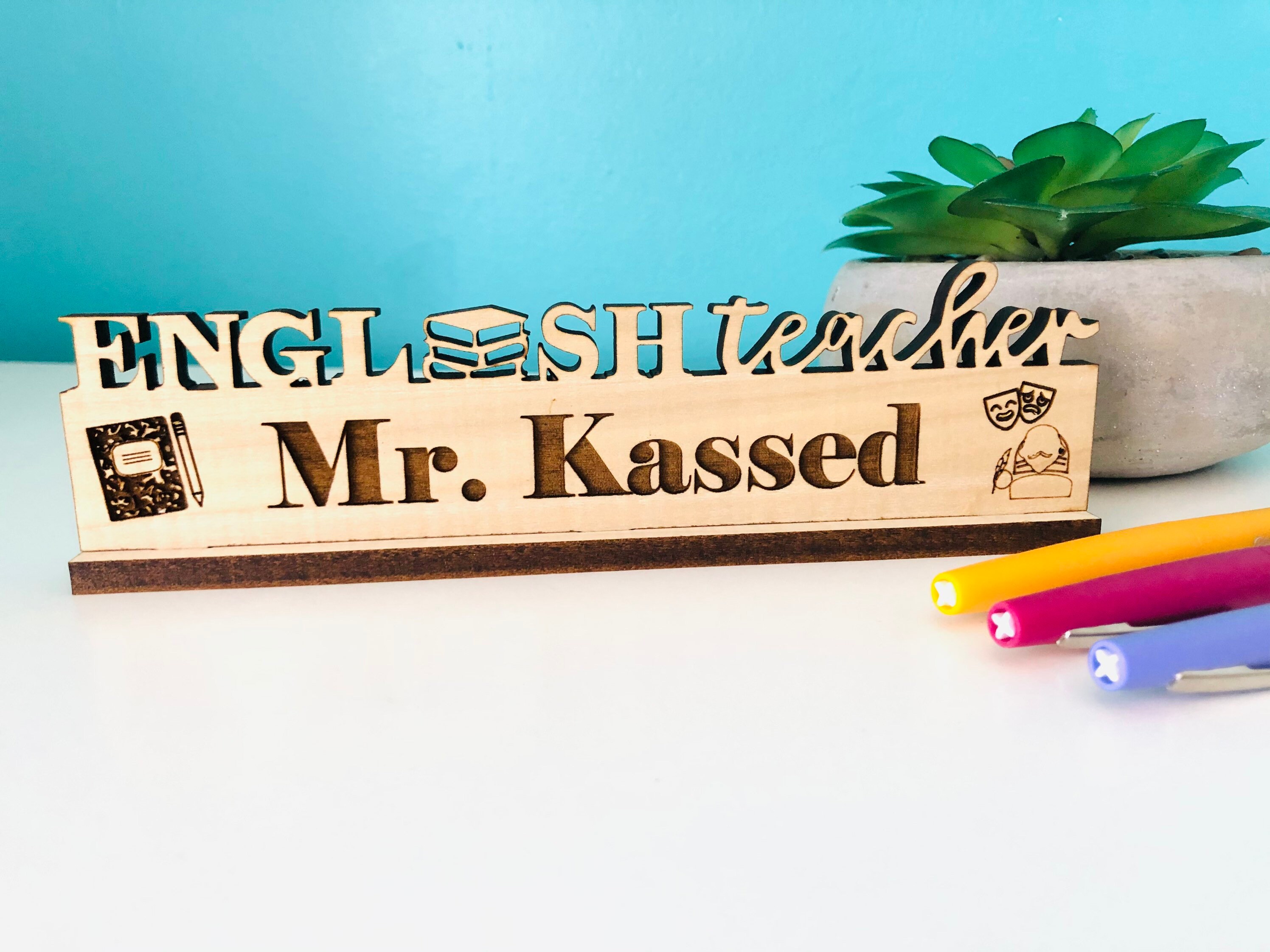 English Teacher Name Plate Desk Stationary for Classroom Decor - Etsy