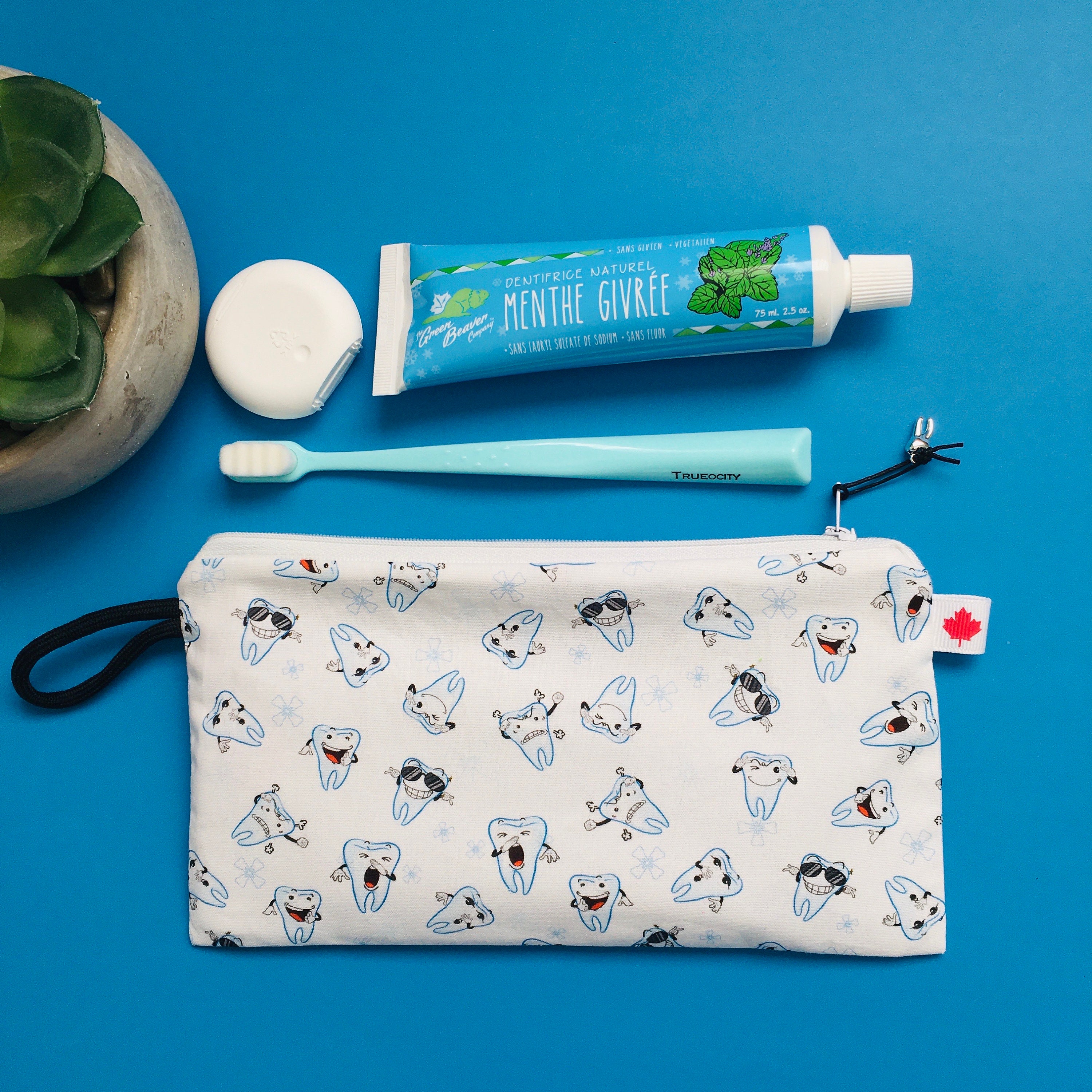 Cartoon Teeth Zipper Pouch: Dental Gift, Cosmetic Bag, Handmade in ...