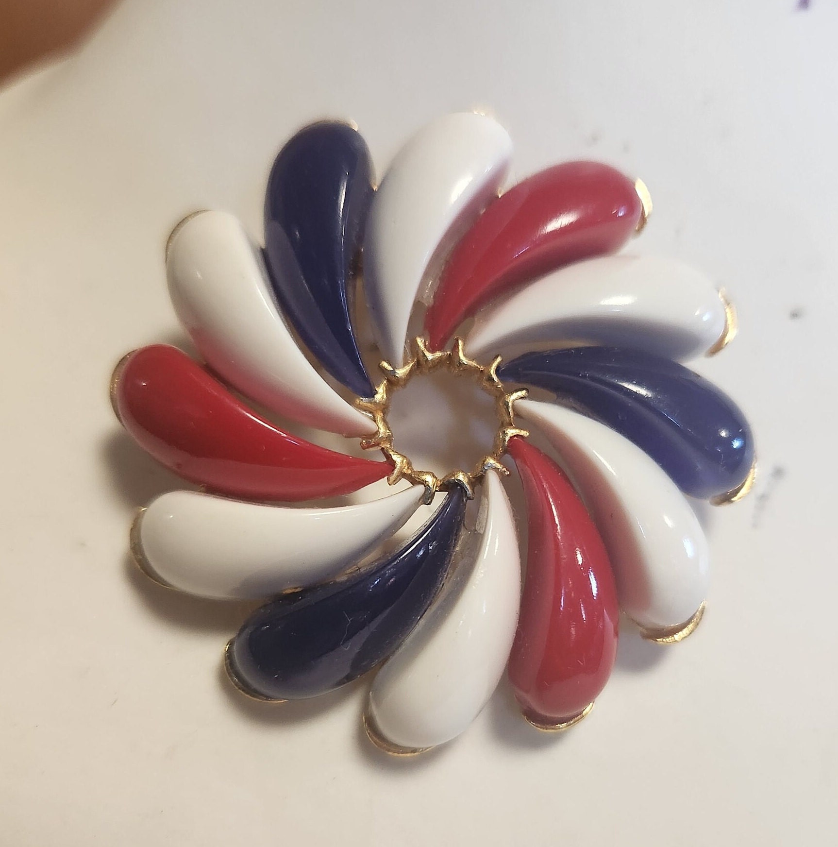 1 RED/ WHITE / BLUE Pin - Etsy