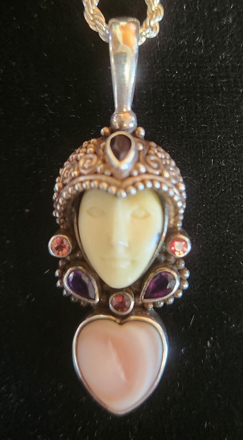 1 SAJEN MOONFACE GODDESS Pendent/ Chain - Etsy