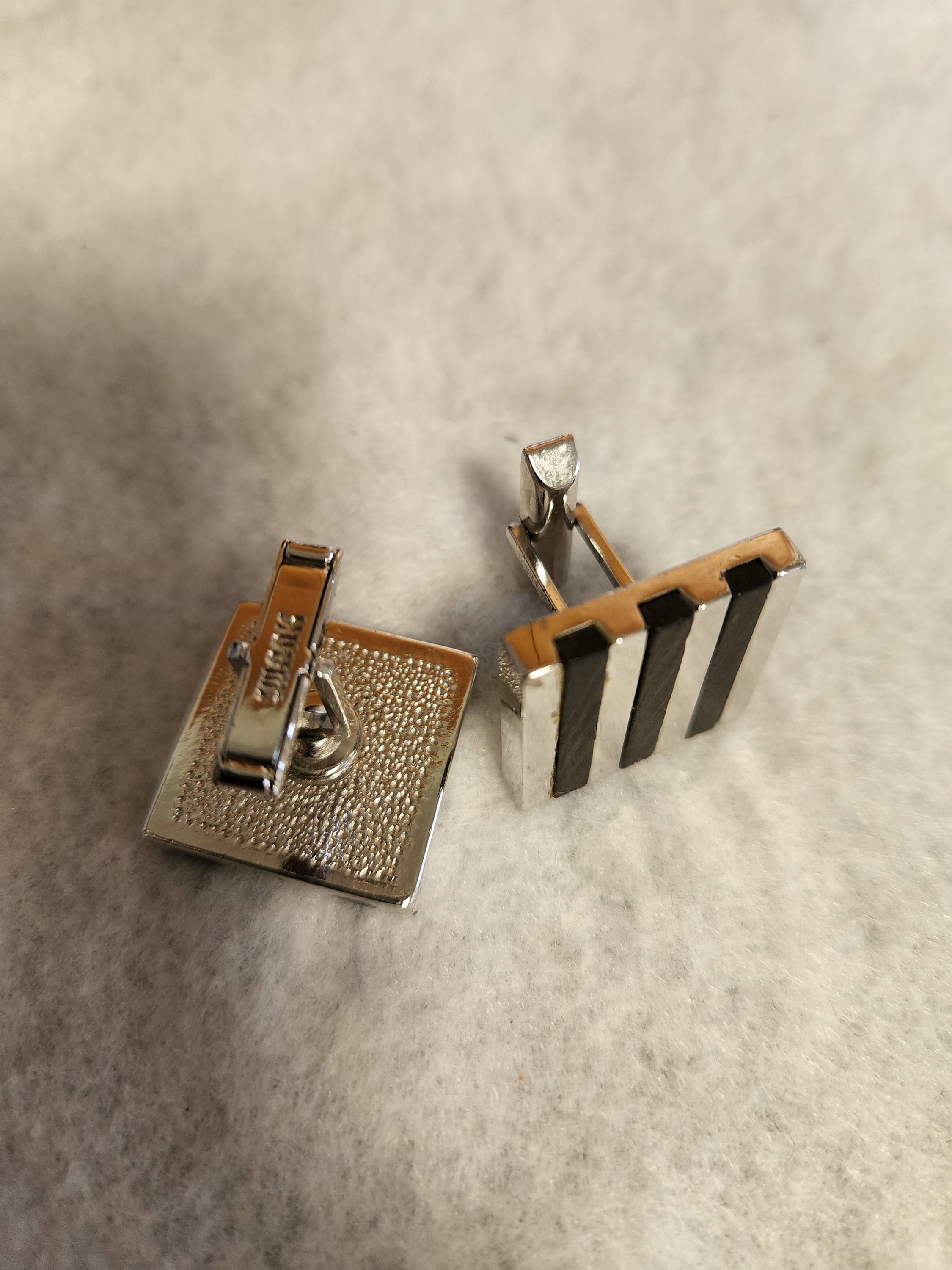1 Vintage Swank Cufflinks - Etsy