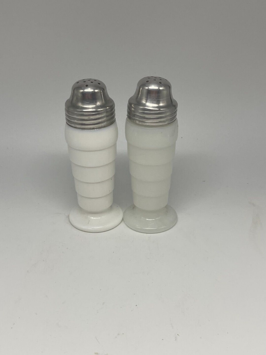 White Moderntone Salt and Pepper Shaker - Etsy