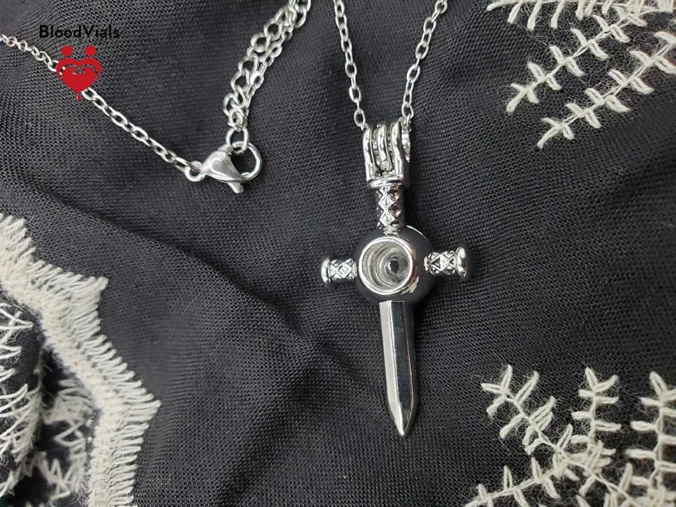 1 Sword Dagger Bloodvial Kit and Stainless Steel Chain 17.75" - 19.75 ...