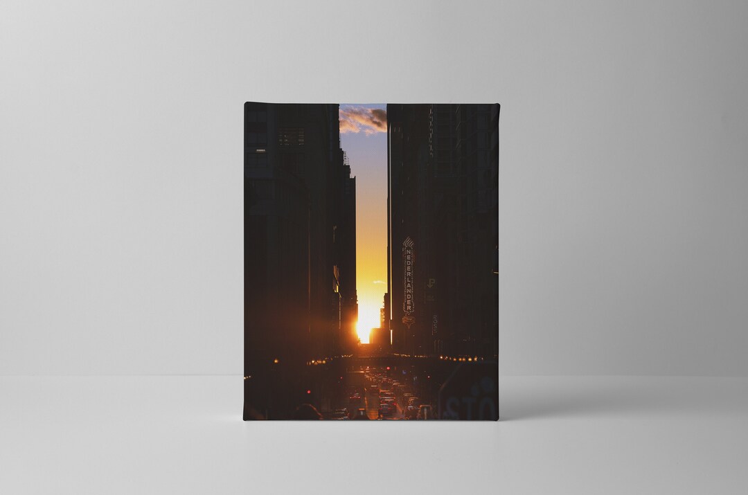 Chi-henge Sunset, Chicago Skyline Wall Art, 18x24 to 30x40 Canvas Print ...