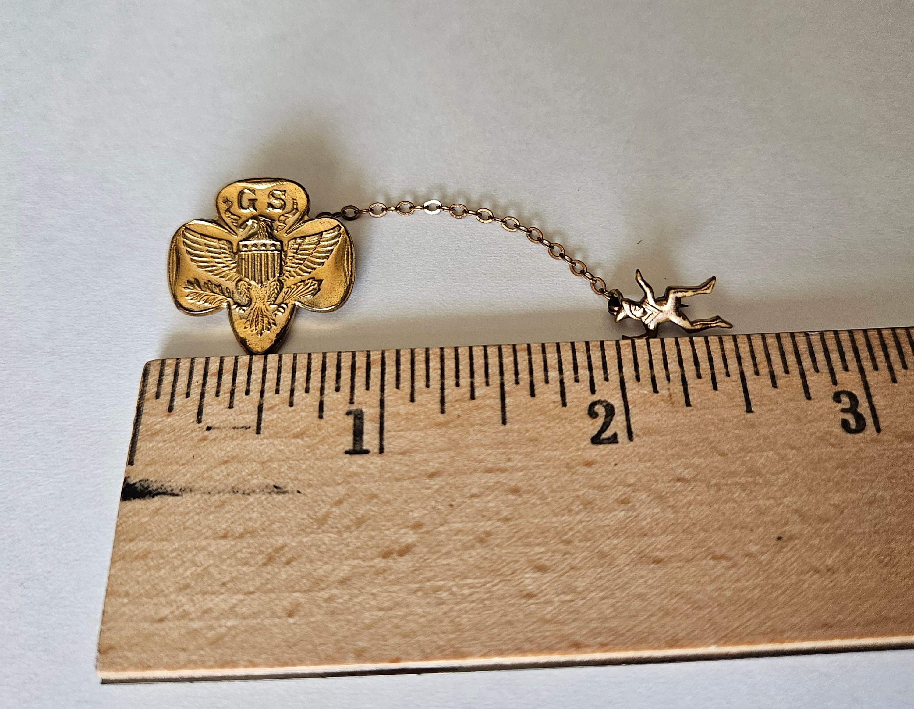 Girl Scout Trefoil Pin at Jennie Wilson blog