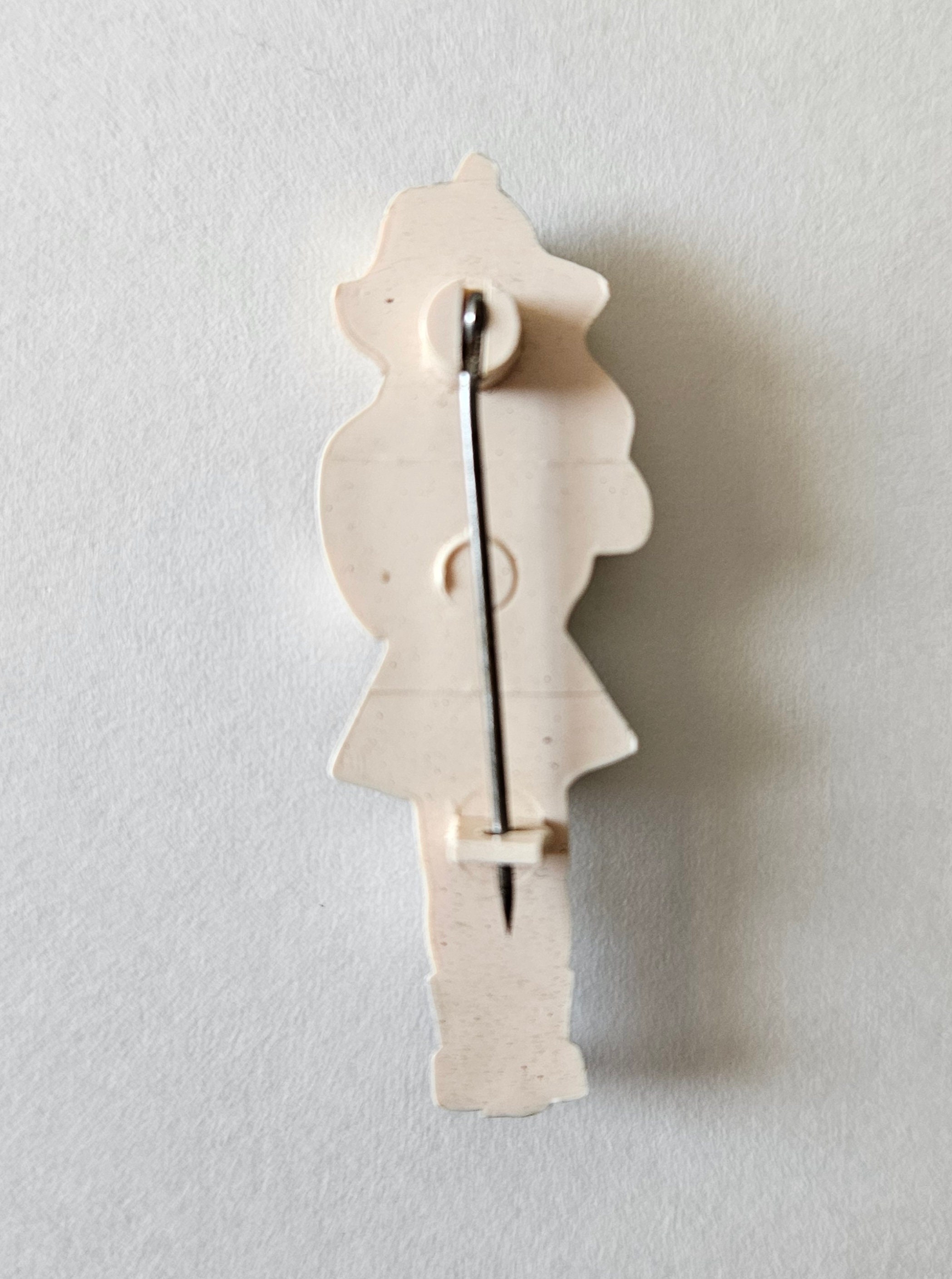 Vintage Girl Scout Brownie Sash Pin - Etsy