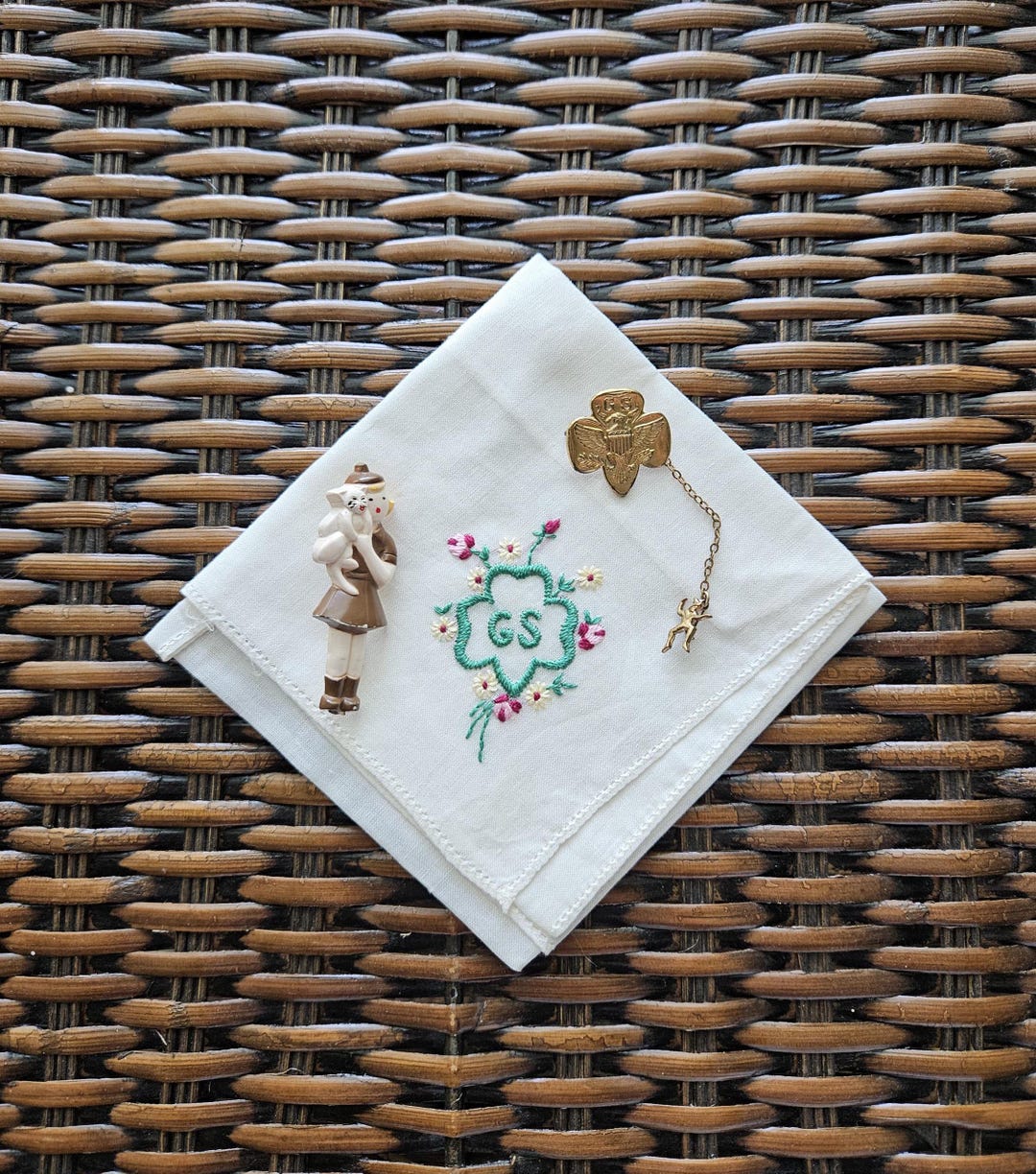 Vintage Girl Scout Brownie Sash Pin Hankie and Trefoil Pin Lot of 3 - Etsy