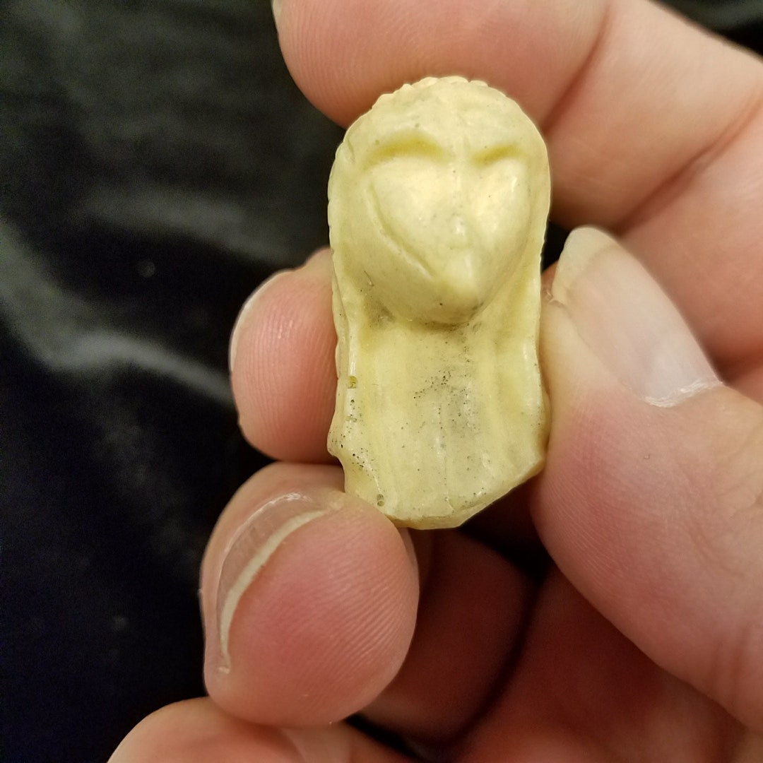 The Venus of Brassempouy, Ancient Paleolithic Female Figurine, High ...