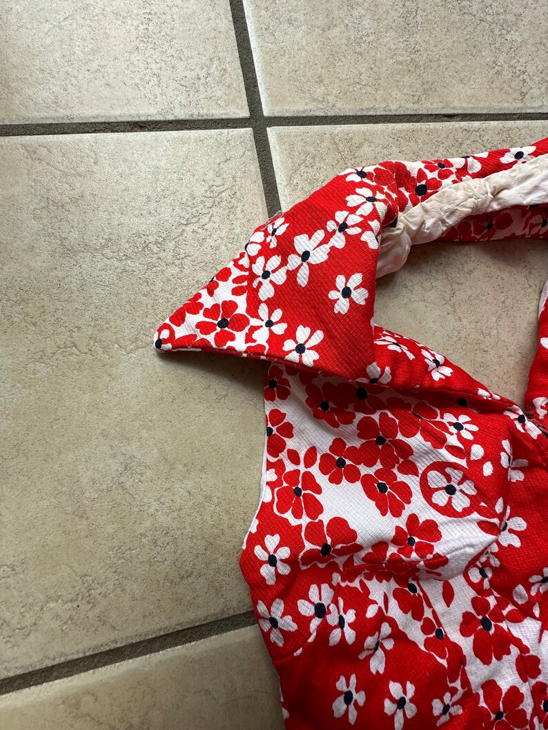 Vintage Floral Halter Top With Zipper Front and Collar. Size XS - Etsy