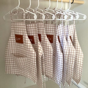 Custom Name Embroidery Gingham Apron, Personalized Hand-embroidered ...