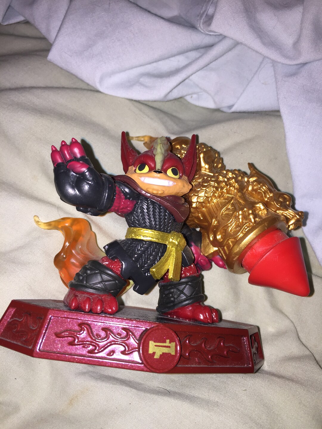 Skylanders Flare Wolf - Etsy