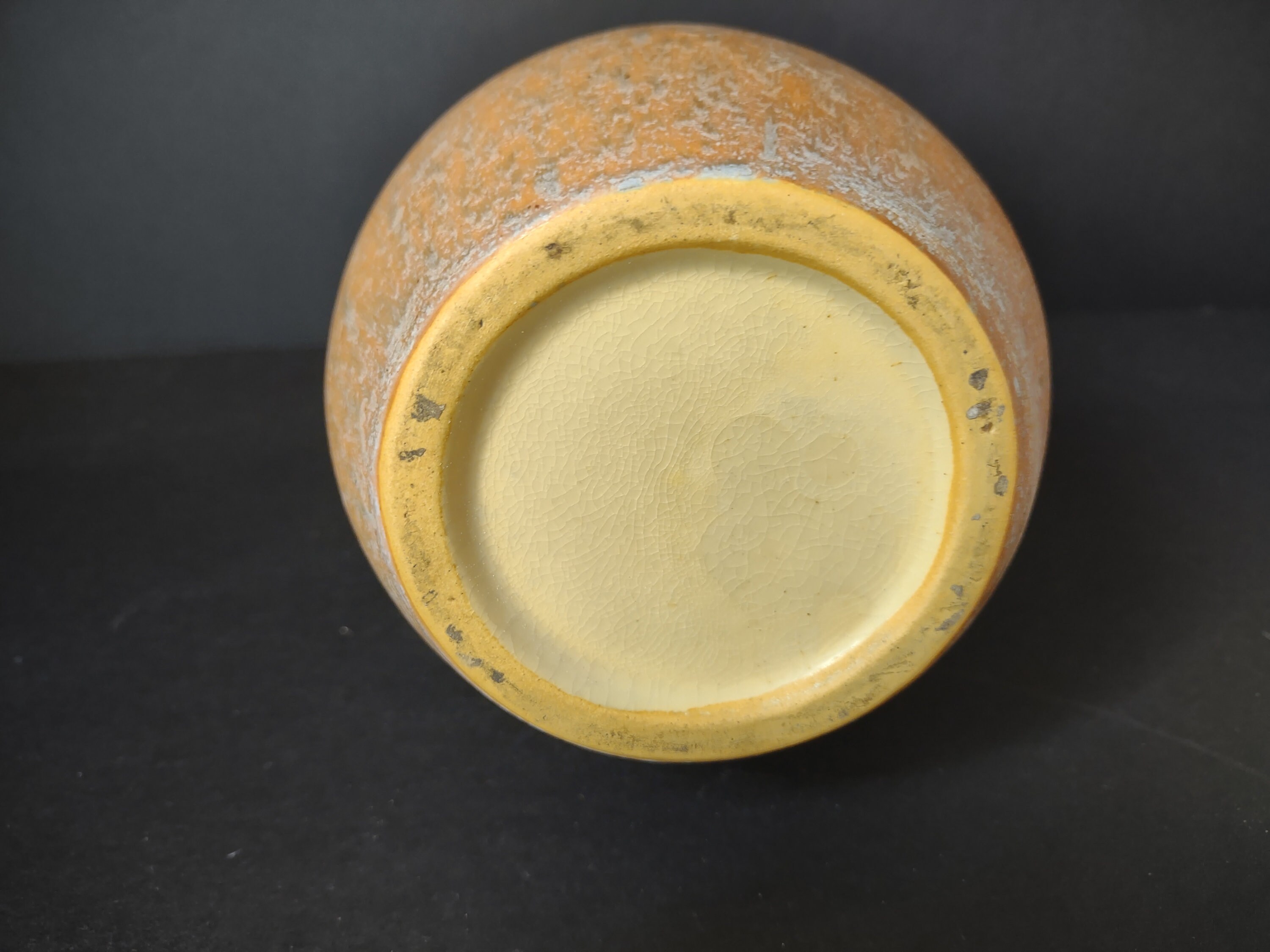 Roseville Ohio Vase Monticello Tan Pattern