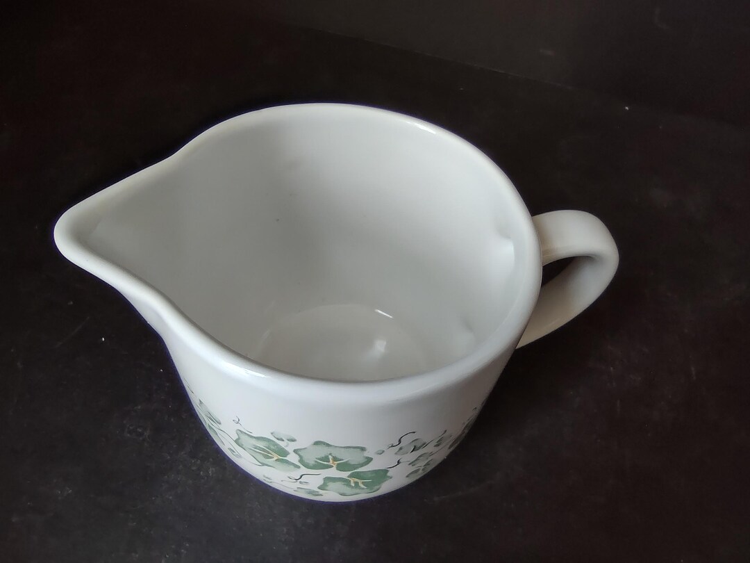 Corelle Corning Callaway Ivy Creamer Pitcher Syrop 3" JAY (lot 2928c ...