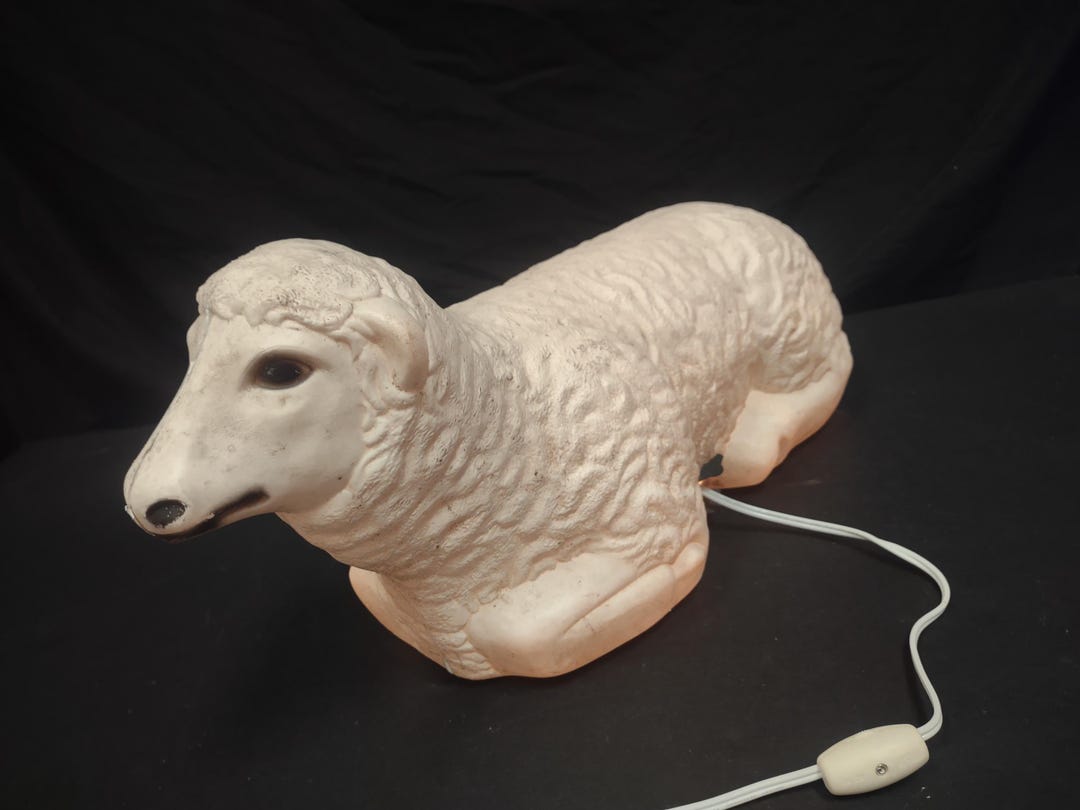 Vintage Blow Mold White Light up Lamb Christmas Nativity Lamb 18 lot ...