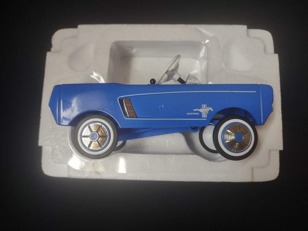 Hallmark Kiddie Car Classics 1965 Ford Mustang Mini lot 1538 - Etsy