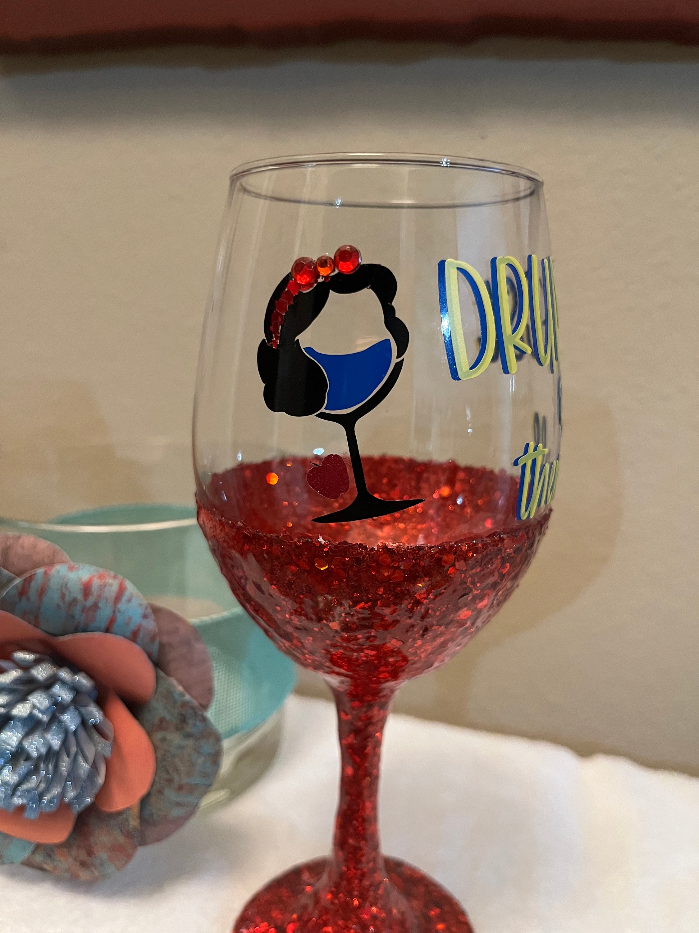Disney Princess Inspired Glittered Wine Glasses / Perfect - Etsy