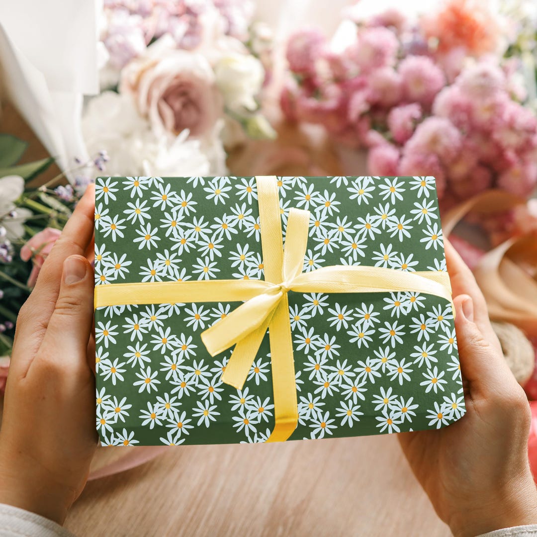 Daisy Wrapping Paper, Great for Children's Gifts, Teenagers, Teachers ...