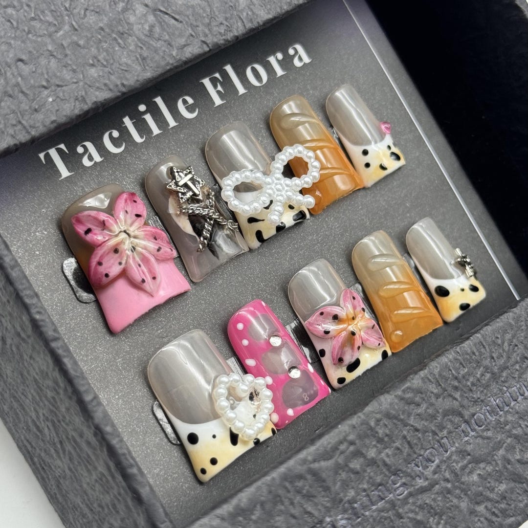 Square Wearable Armor Nails, Handmade Resin Press on Nails, 3D Flower ...