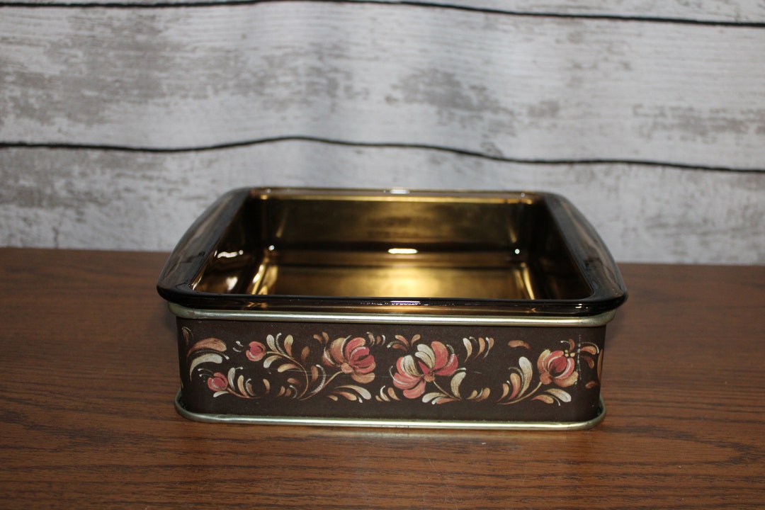 PYREX Amber 8 X 8 Square Brownie Pan Casserole Dish Brown Flowered ...