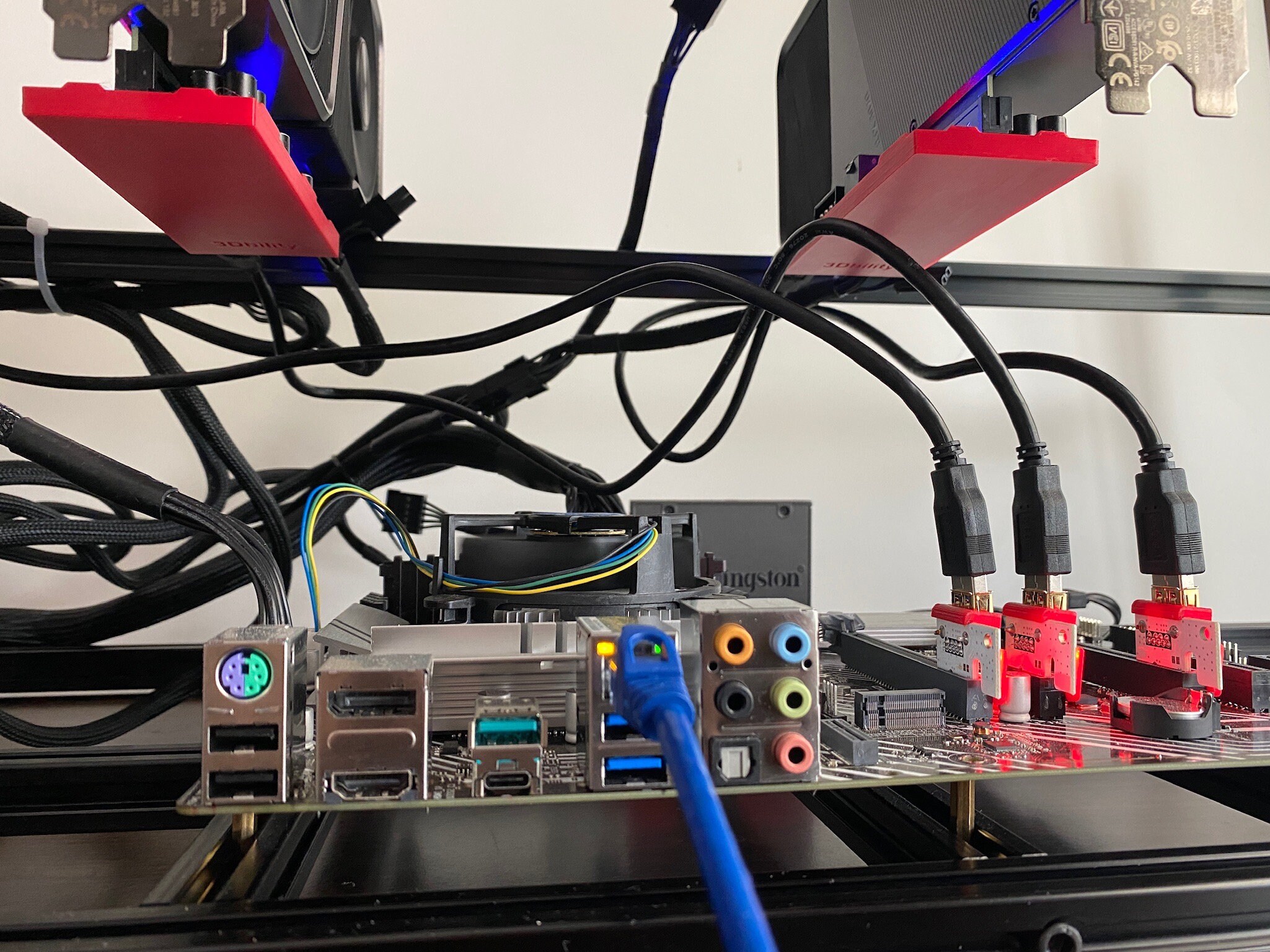 GPU Riser Cover // Mining Rig // 8-capacitor // 3D Printed // Pcie ...