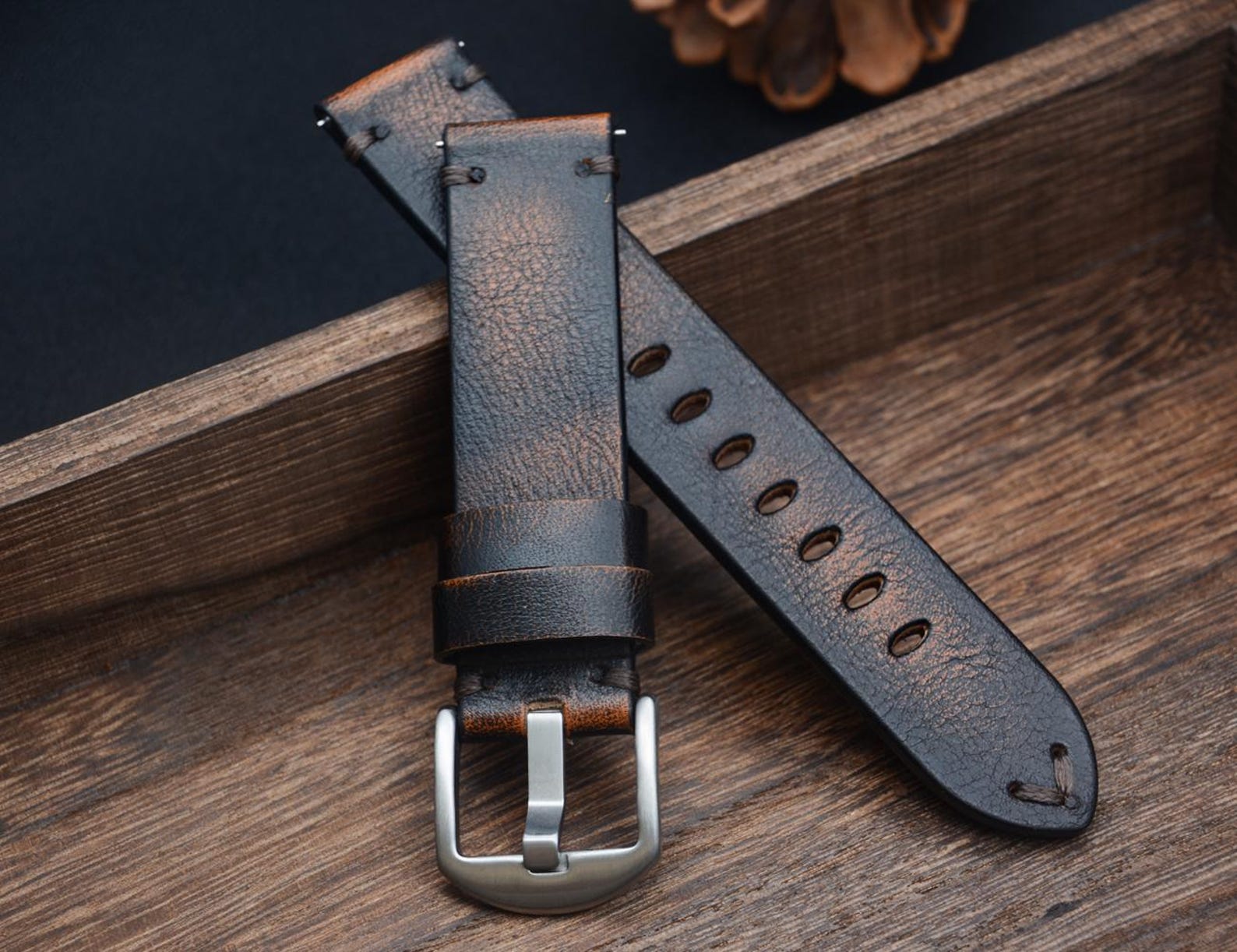 Quick Release Vintage Patina Leather Strap | Hand-rubbed Finish for ...