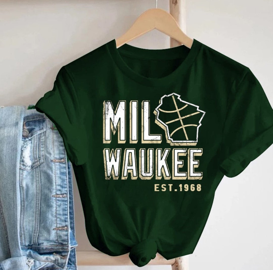 Vintage Milwaukee Basketball EST 1968 Retro Forest Green Tshirt ...