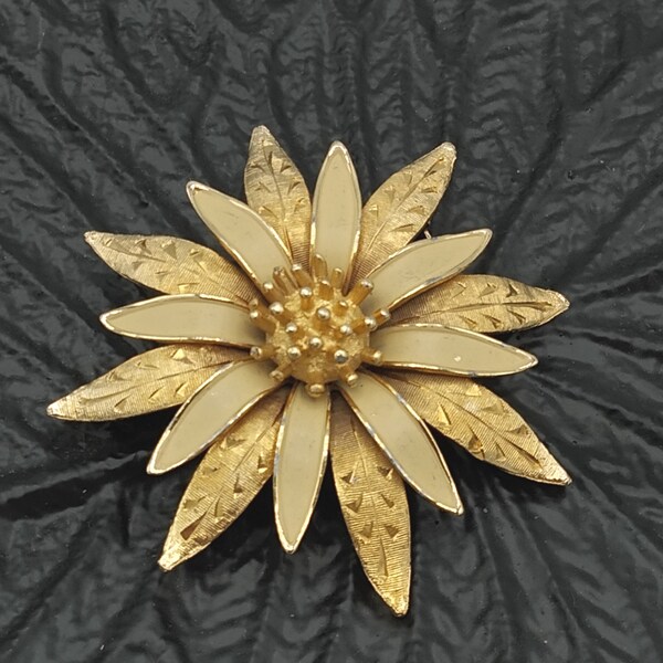 Sphinx Brooch - Etsy