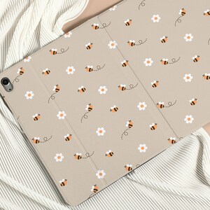 Cute Bee iPad Air 4 iPad Pro 12.9 Case, iPad 10.2 iPad 9.7 Case, iPad ...